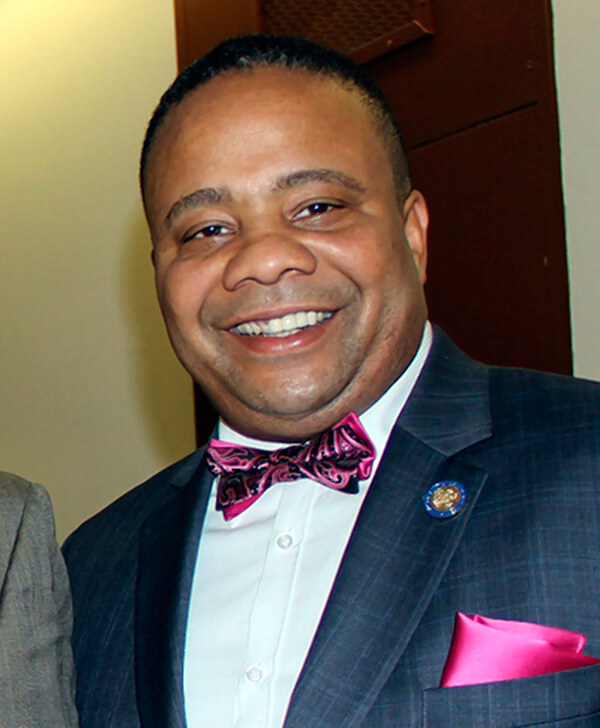 Hamilton names office ‘Sanctuary Senate District’ – Caribbean Life