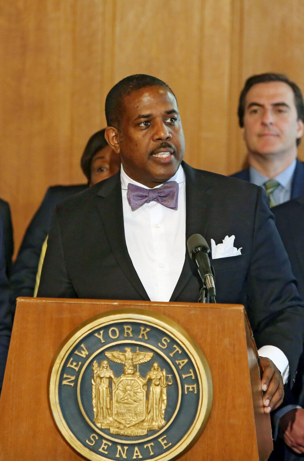 Sen Kevin Parker honors Dr. Tamara Moise for outstanding community ...