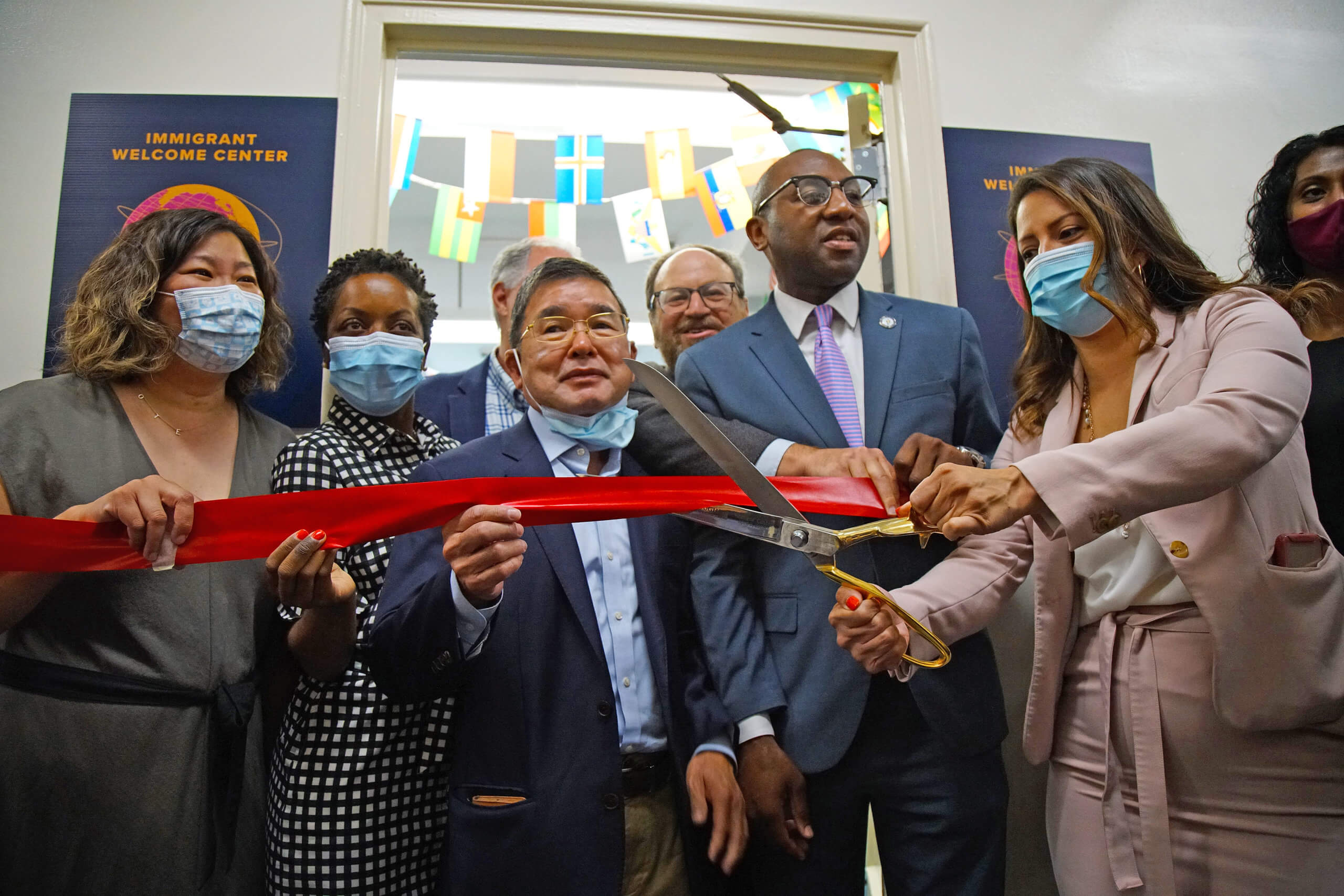Richards launches Immigrant Welcome Center – Caribbean Life