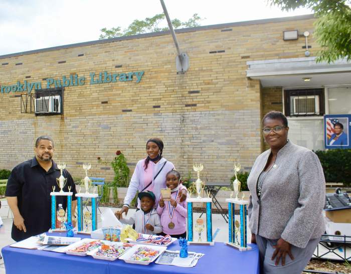 Grenada Ex-Teachers honor outstanding three – Caribbean Life