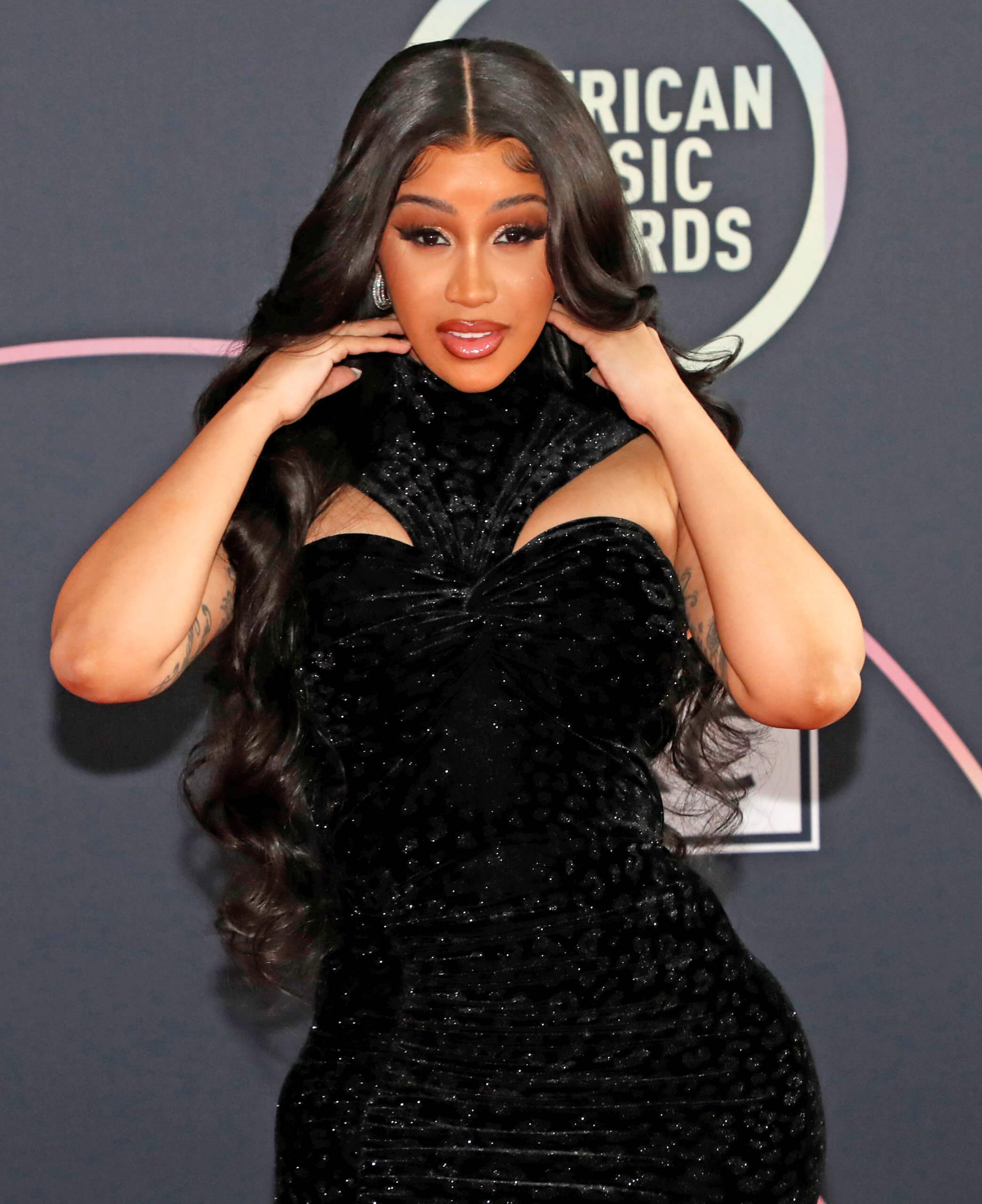 Go With The Flo – Caribbean Life