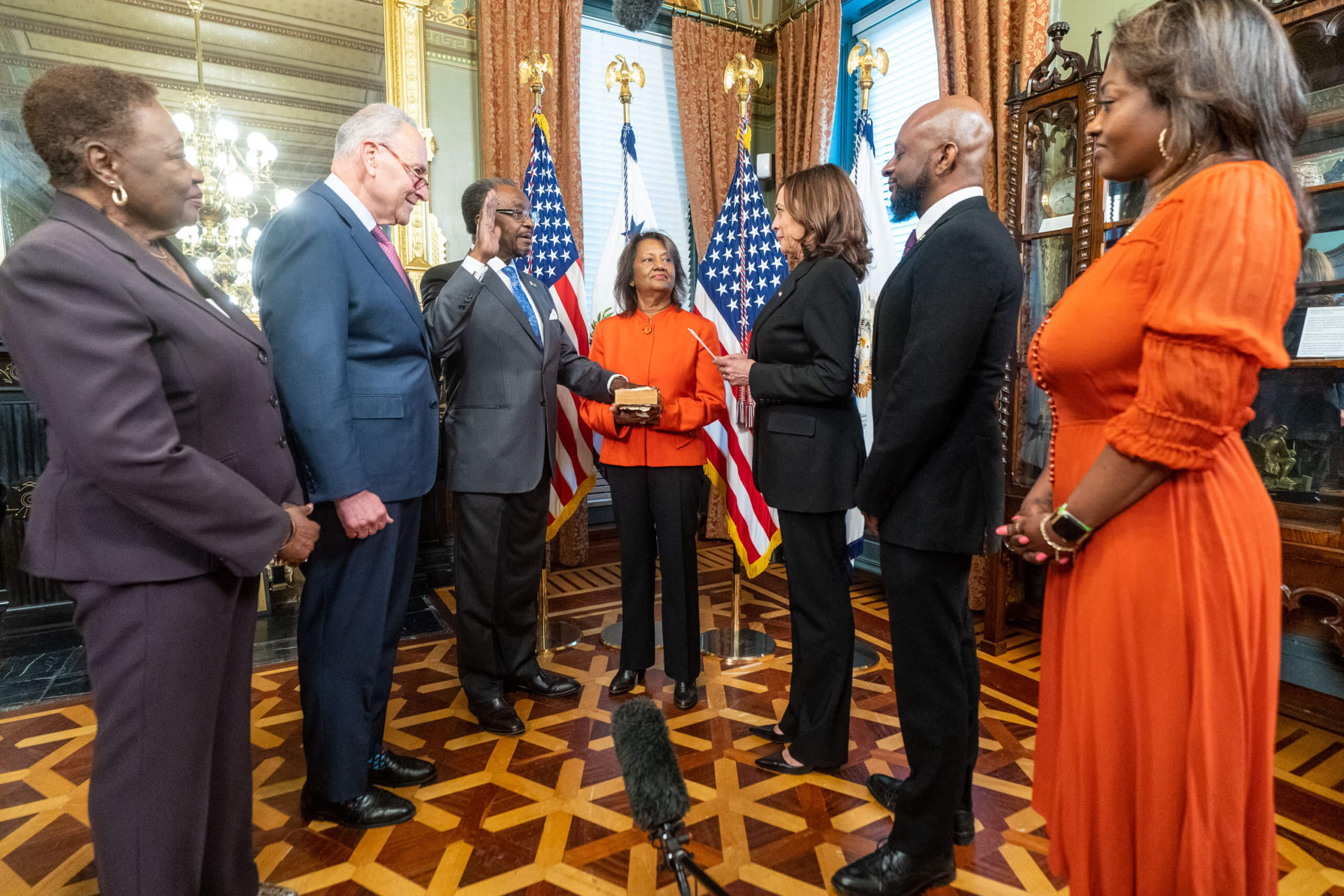 Harris swears in Perry as first Jamaican-born US Ambassador to Jamaica ...