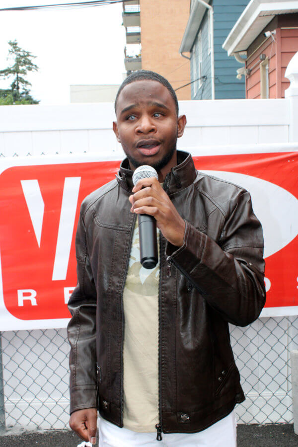 Jamaican-born soulful blind singer Nigy Boy, for jerk fest cultural ...