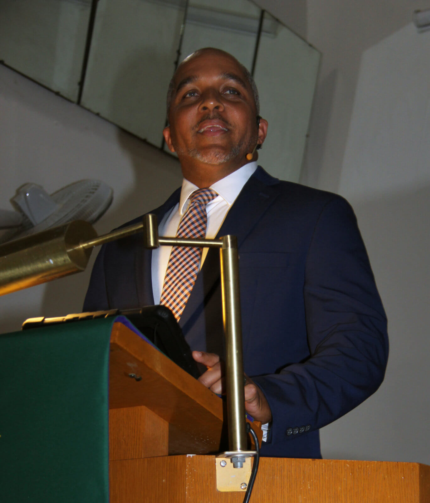 Vincentians in NY begin 43rd independence anniversary – Caribbean Life Vincentians in NY begin 43rd independence anniversary – Caribbean Life