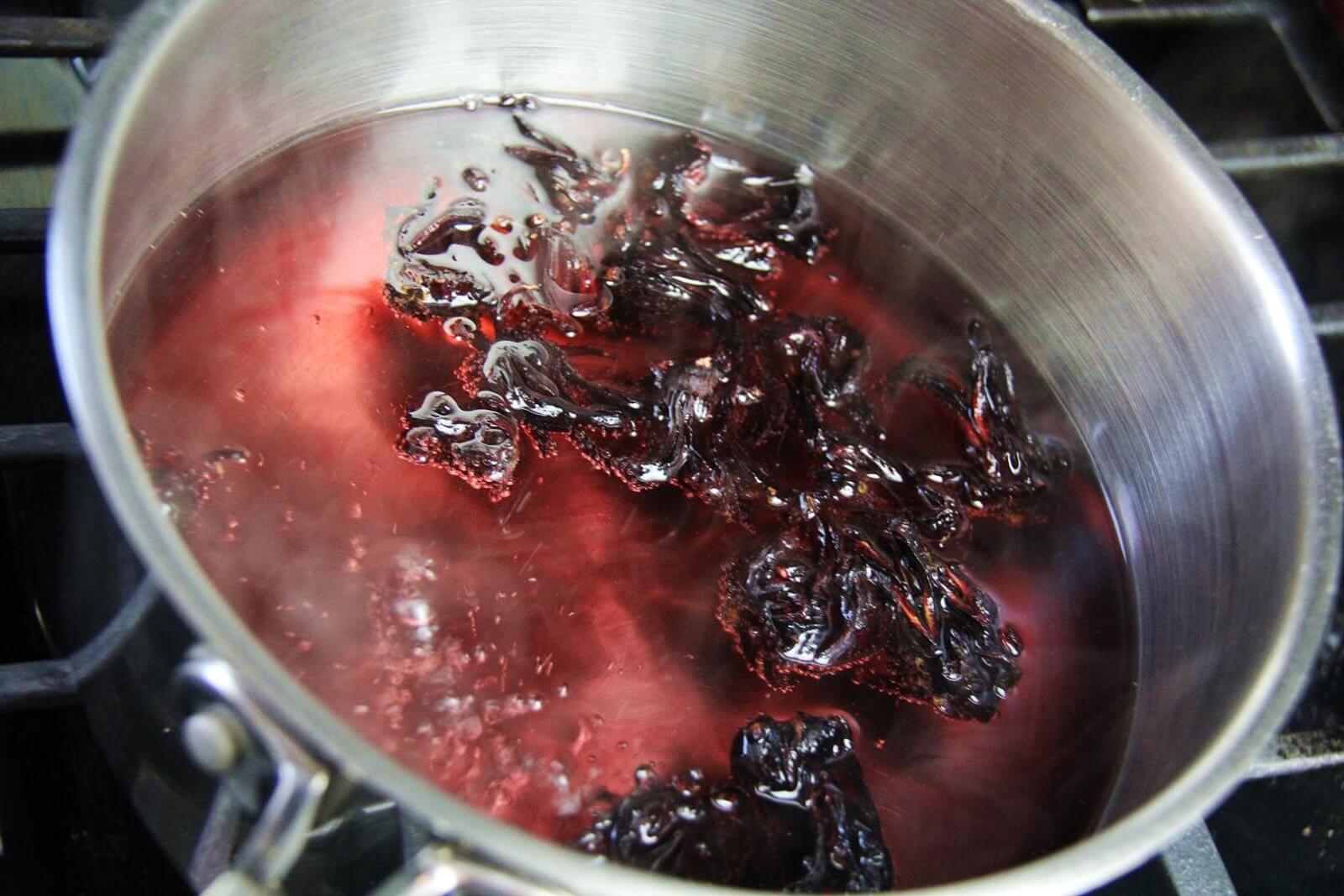 Refreshing Sorrel Lemonade – Caribbean Life