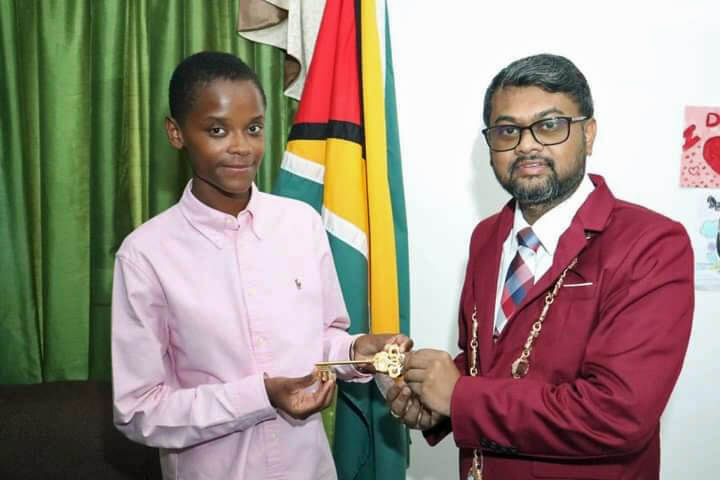 Letitia Wright receives honorary doctorate from UG, takes Guyana by storm – Caribbean Life