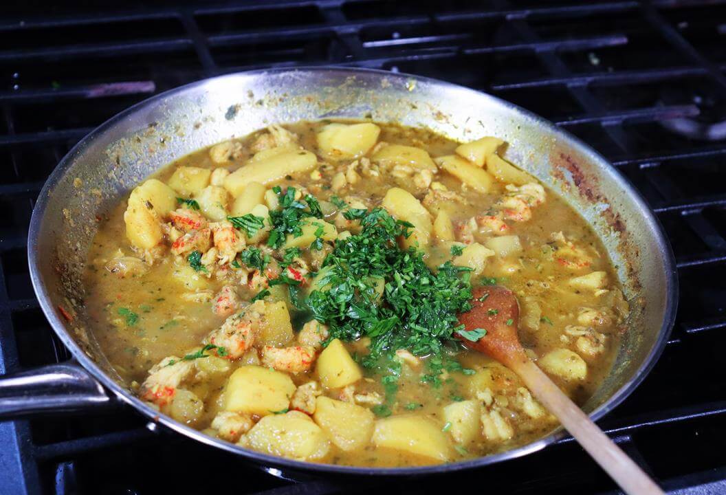 Curry Crayfish With Potato – Caribbean Life