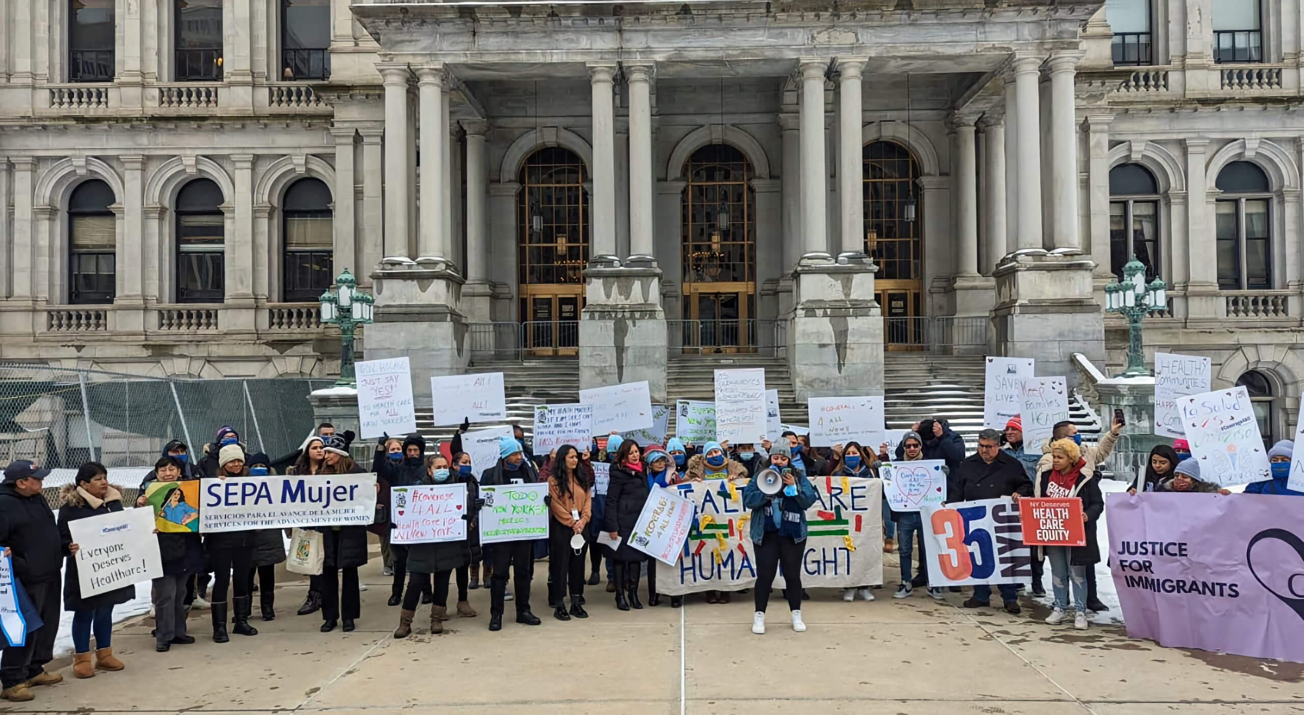 Immigrant NYers rally for passage of health coverage for all ...