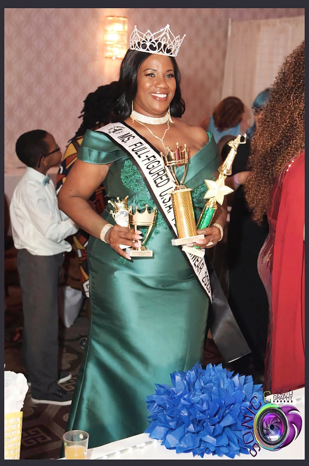 Guyanese Natasha V. Dickson-Rudder crowned Ms. Full-Figured USA PA ...