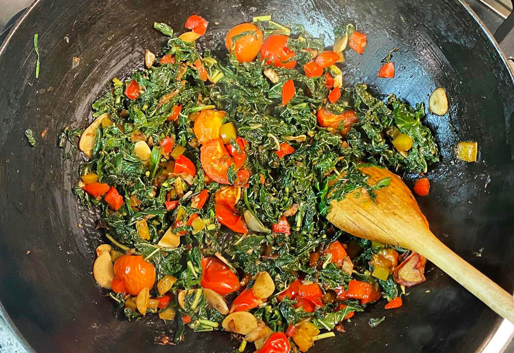 Bhagi (Jamaican Callaloo) Fried Rice – Caribbean Life