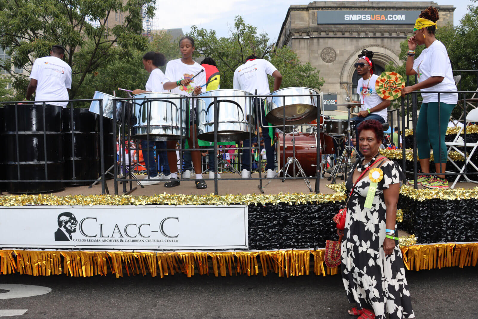 Massive NY Caribbean Carnival in sweltering weather – Caribbean Life