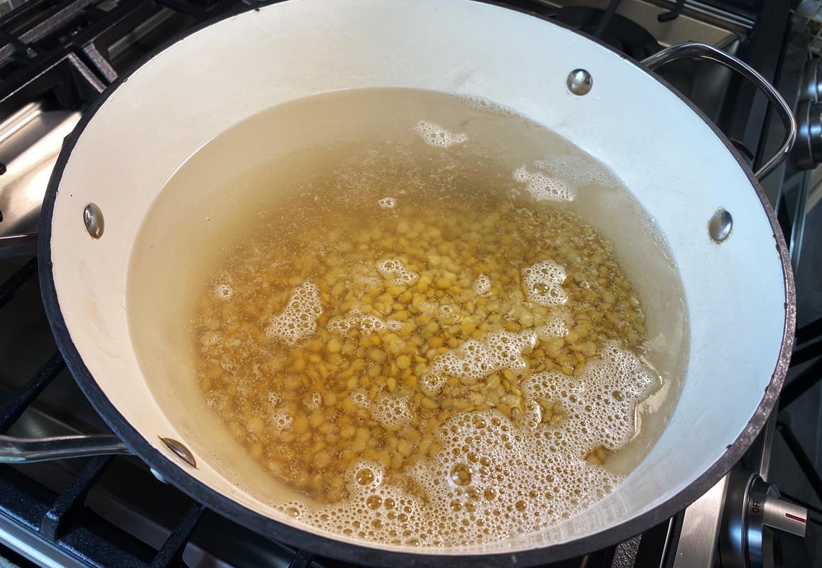 Yellow Split Peas Dhal With Salted Pigtail – Caribbean Life