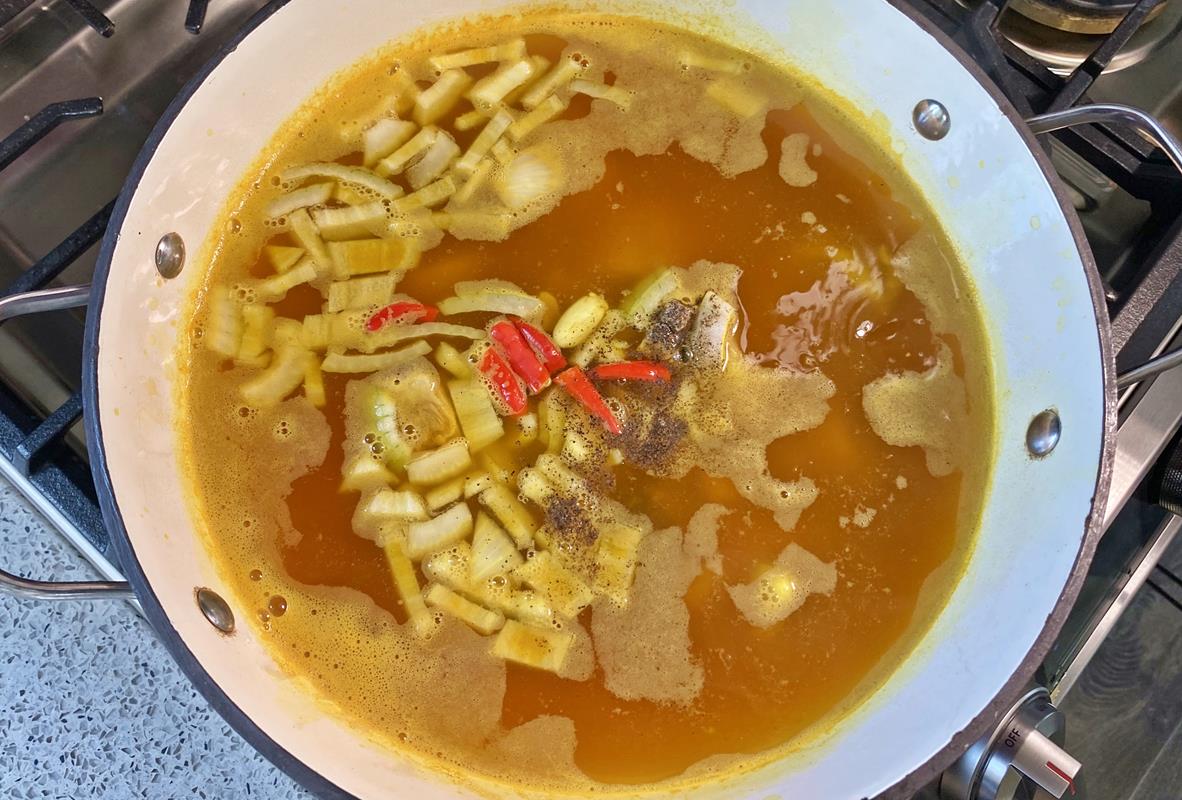 Yellow Split Peas Dhal With Salted Pigtail – Caribbean Life