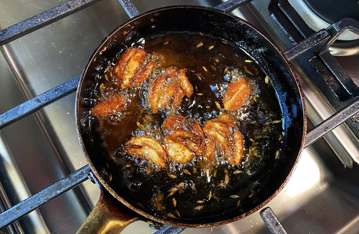 Yellow Split Peas Dhal With Salted Pigtail – Caribbean Life